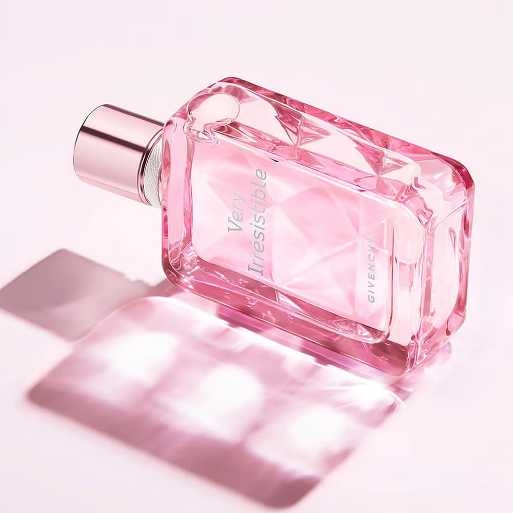 Givenchy Very Irresistible EDT 80ml - scentubeauty.co.uk