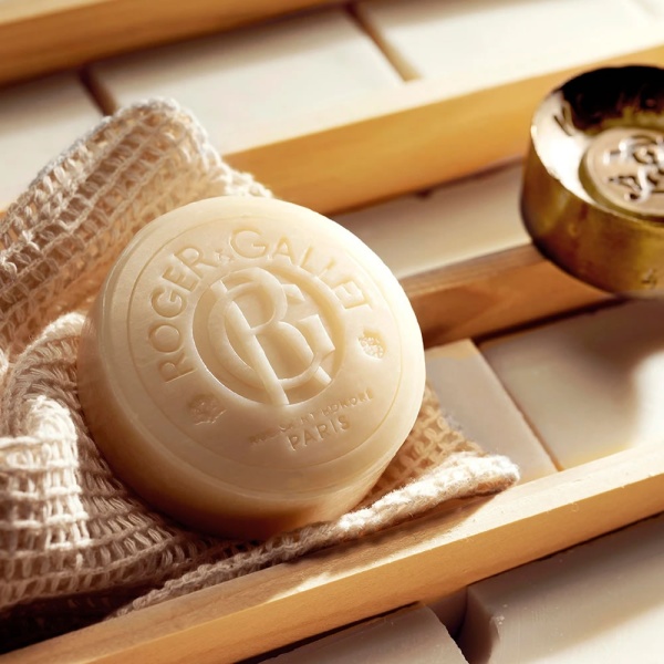 Roger & Gallet Bois d'Orange Soap 100g - scentubeauty.co.uk